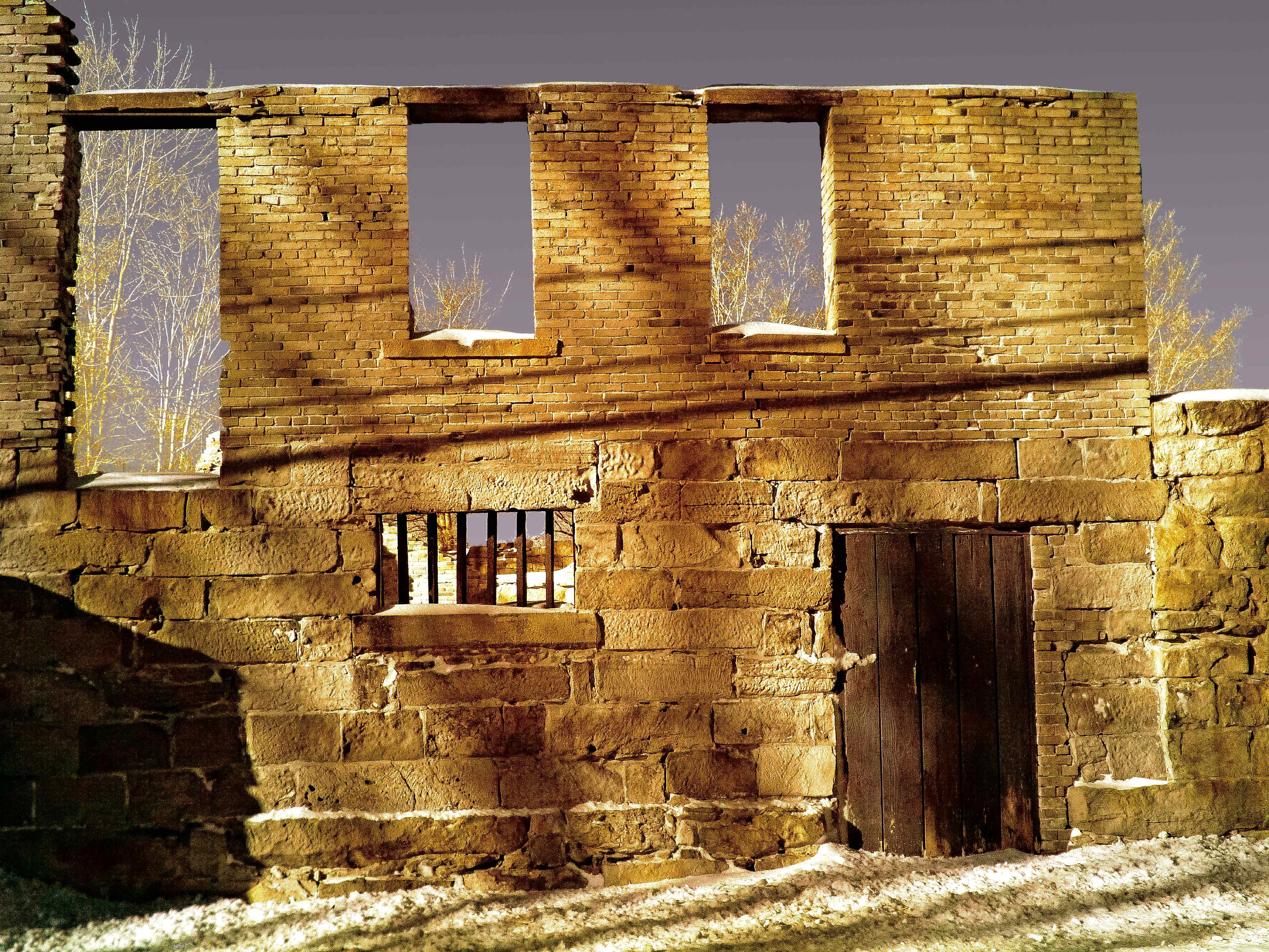 Prison Wall - Kolari Vision